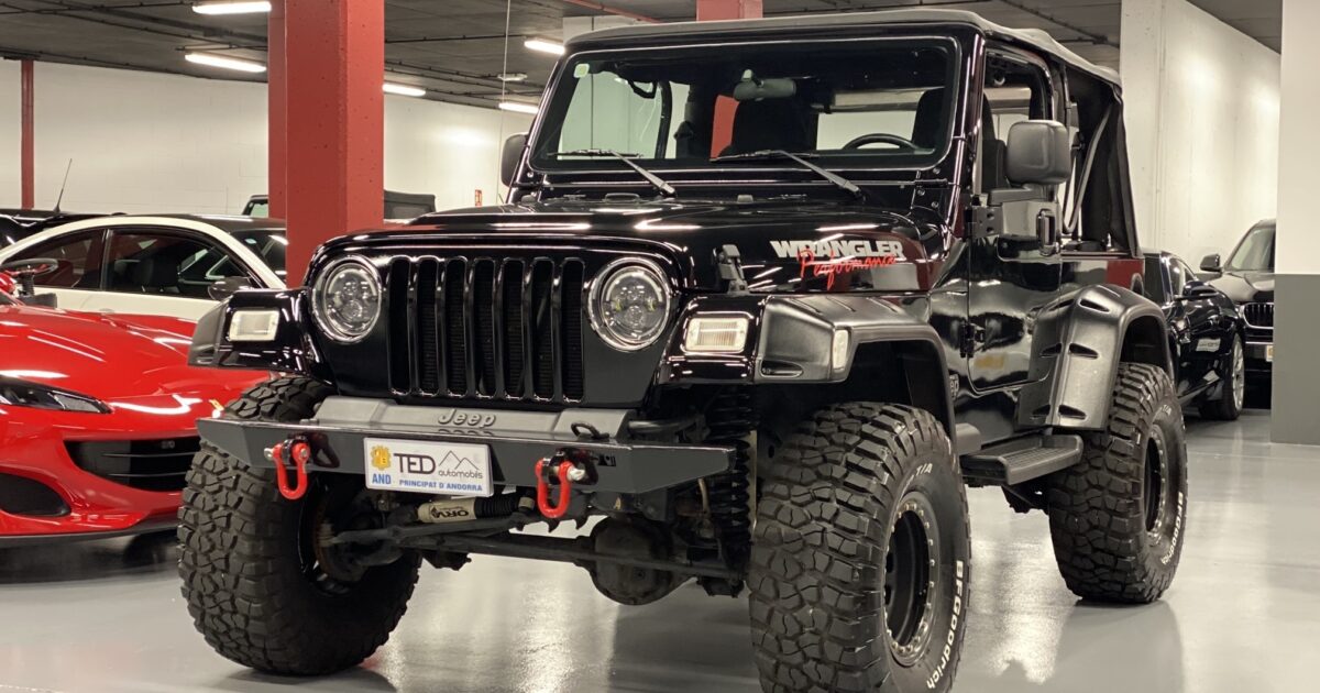 Cotxe d'ocasió Andorra - Jeep Wrangler 4.0 180cv Automàtic - Ted Automobil